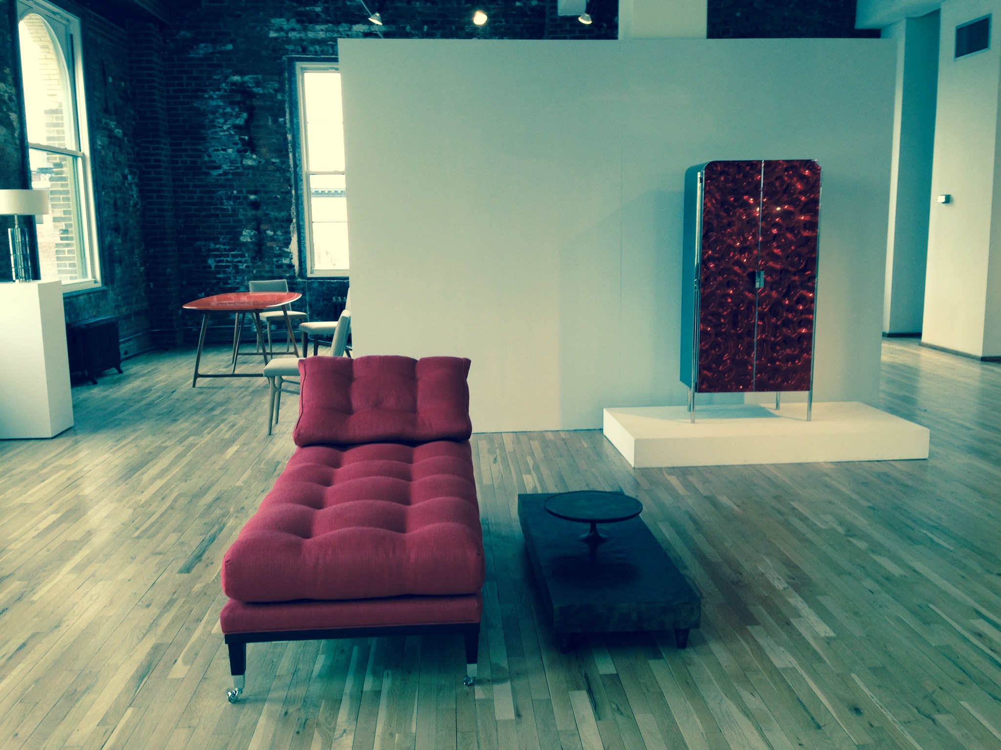 Classic Daybed – Patrick E. Naggar